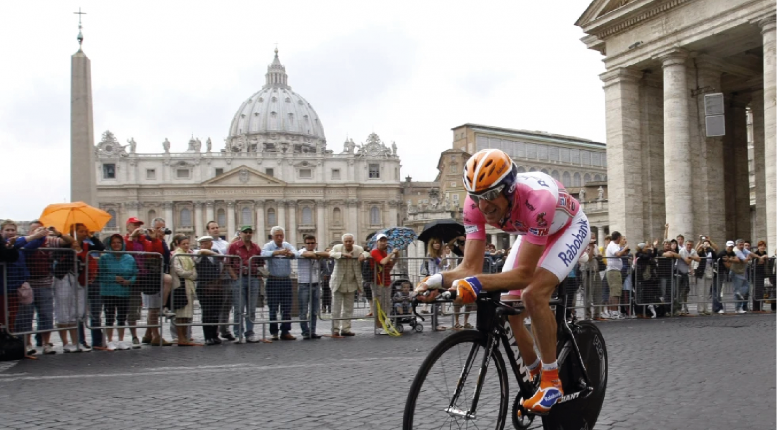 Giro d'Italia will pass through the Vatican and Pope will greet participants in the world's most ...