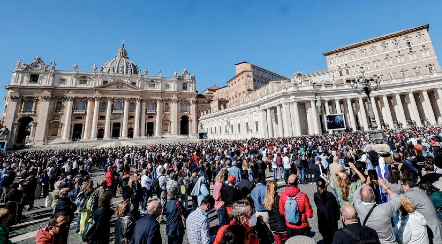 How Many Catholics Are There in the World? The Catholic Church Reaches ...
