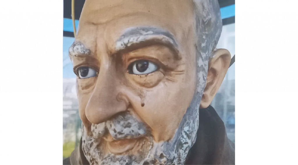 Statue of Padre Pio Weeping Blood and Marian Apparitions in Germany ...