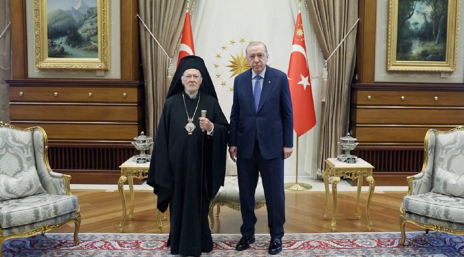 Turkish President Erdogan Meets with Orthodox Patriarch Bartholomew to ...